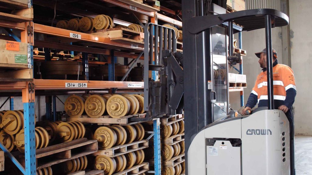 Excavator Track & Undercarriage Parts & Repairs - Trackspares